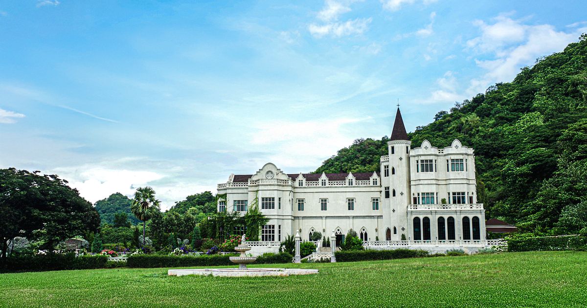Maison Mystique: A Timeless Art-Inspired Hotel in Khao Yai